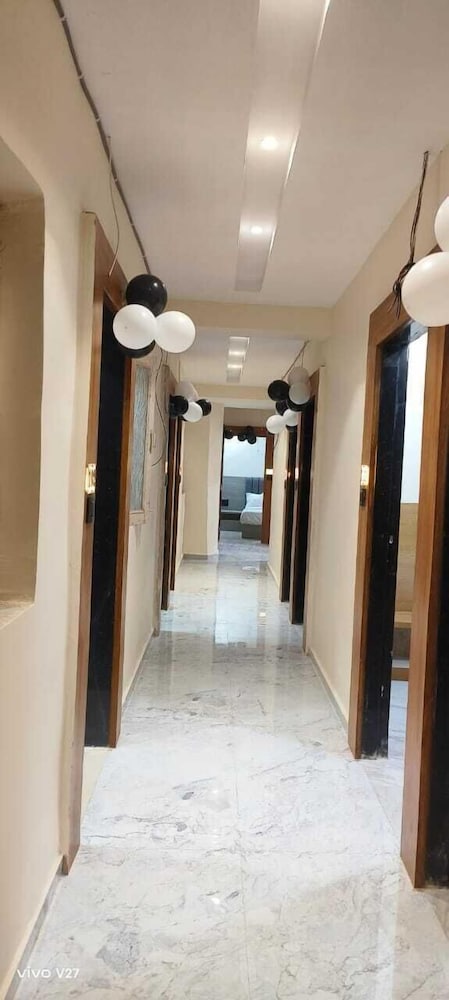 Hotel Konark - Ahmedabad