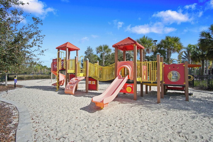 Family Paradise - Theatre + Resort + Pet Friendly - Davenport, FL