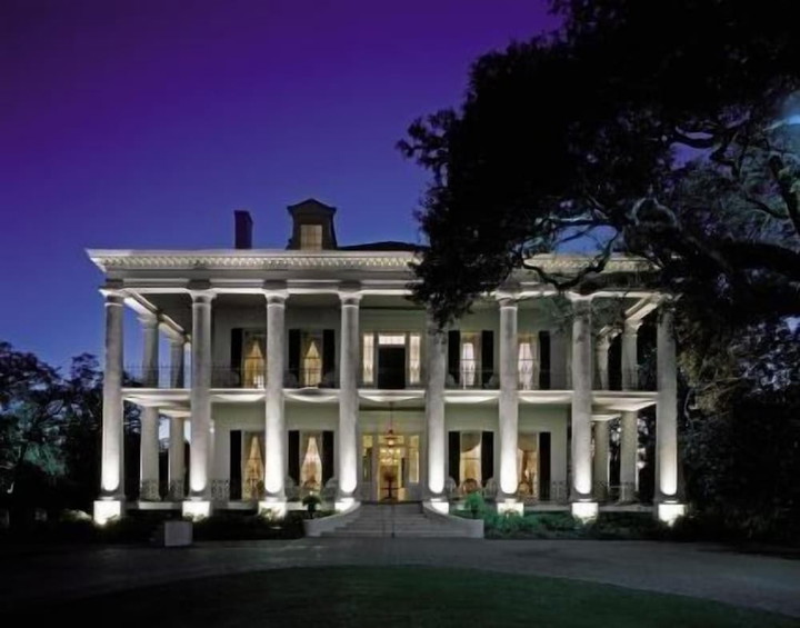 Dunleith Historic Inn - Mississippi