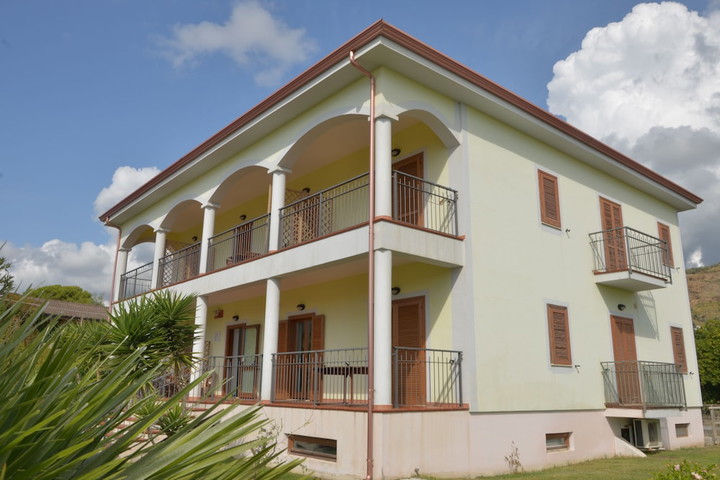 Larus Hotel - Calabria