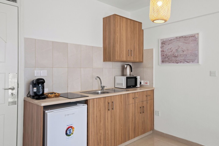 Larnaca Bay Suites - Lárnaka