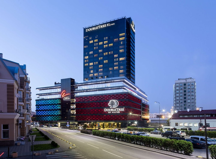 Doubletree By Hilton Hotel Minsk - Minsk
