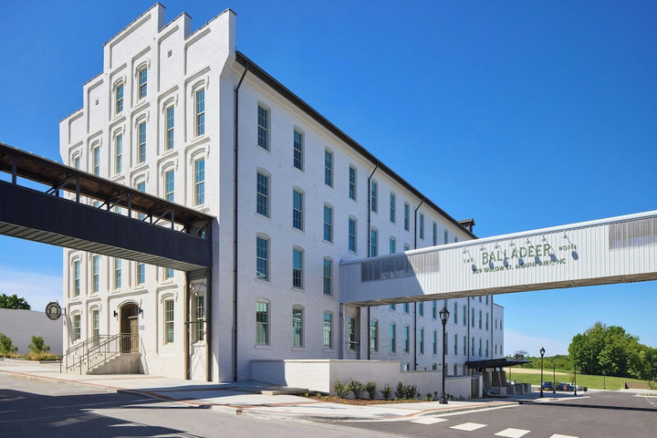The Balladeer Hotel, Mount Airy, A Tribute Portfolio Hotel - Mount Airy, NC