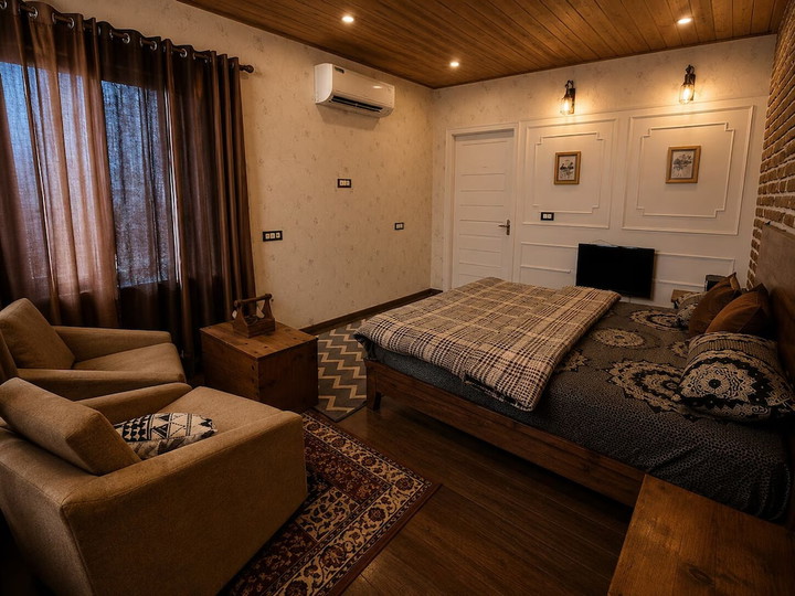 The Celebrè- A Little Castle Homestay - Kanatal