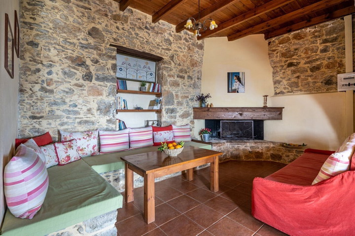 Orgon Farm Houses - Crete