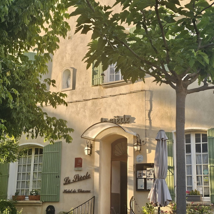 Hotel Le Siecle - Mazan