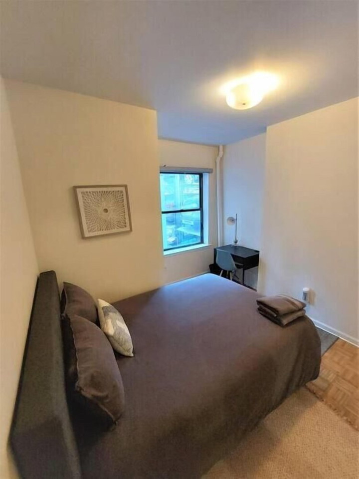 Large 2 Bedrooms With Queen Beds - New York City