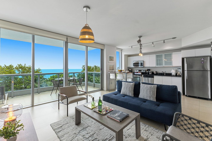 Dharma Home Suites Miami At Monte Carlo - Miami Beach