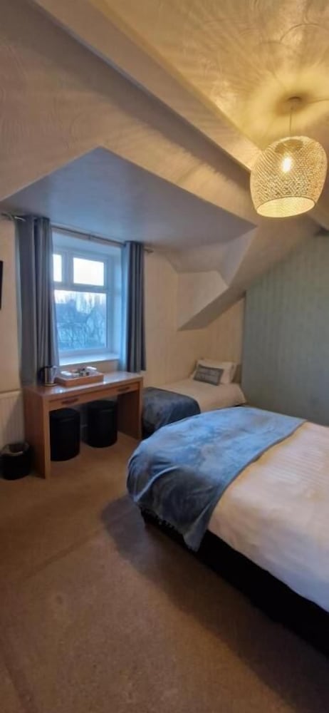 Black Sheep Lodge - Holyhead