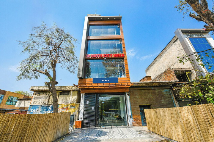 Fabexpress City Walk - Faridabad