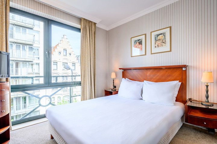B-aparthotel Ambiorix - Brussels