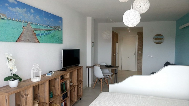 Estudio Ally - Torrevieja