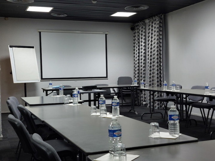 Hotel Kyriad Orly Aéroport Athis Mons - Athis-Mons