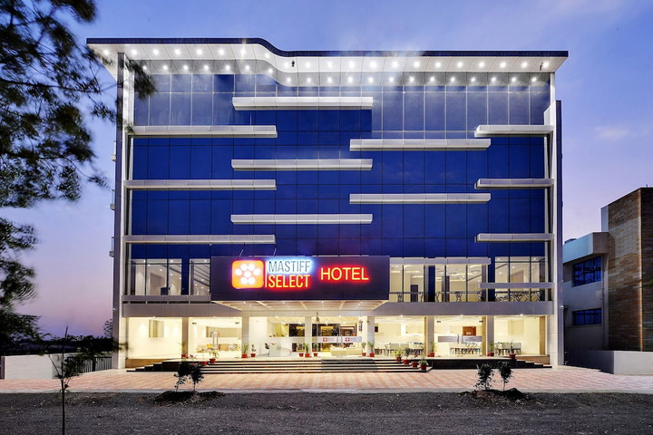 Mastiff Select Gulbarga Hotel - Gulbarga