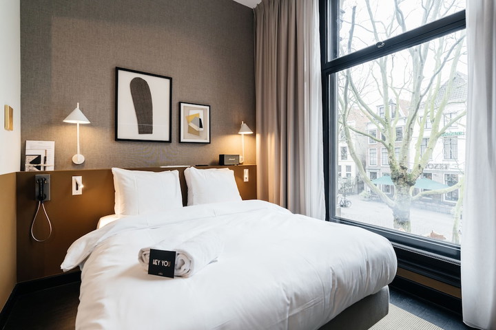 The Hunfeld - Utrecht
