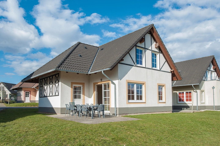 Restyled Villa With Washing Machine Near River Moselle - Cochem