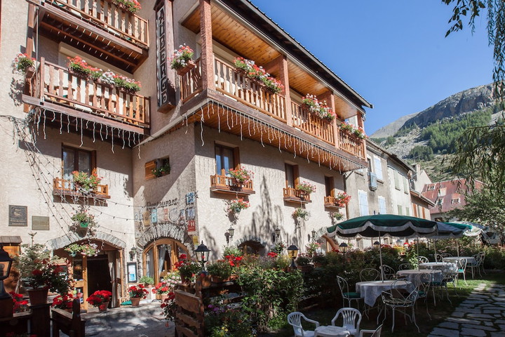 Auberge Du Choucas - La Salle-les-Alpes
