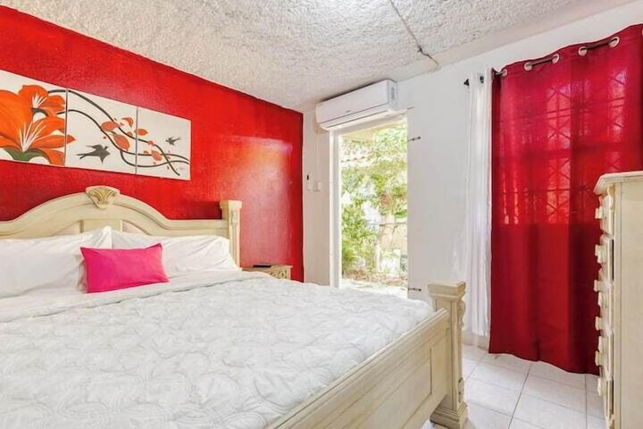 Insight Studio At Csompo Silver Manor - Caribbean