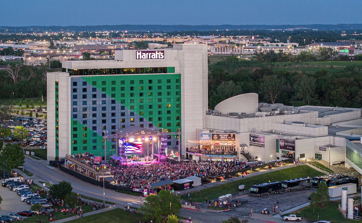 Harrah's Council Bluffs Hotel & Casino - A Caesars Rewards Destination - Council Bluffs, IA