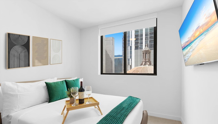 Balcony Mornings Resort Living 1br - Miami
