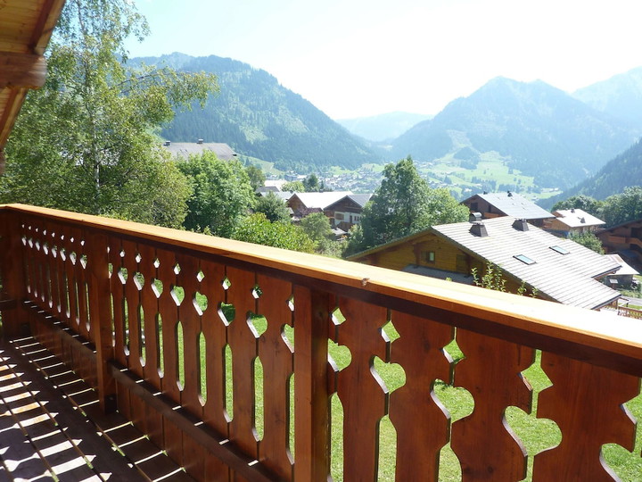 Chalet In Chatel Near Les Portes Du Soleil - Châtel