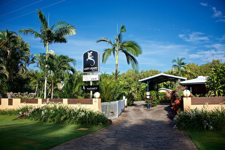 Lazy Lizard Motor Inn - Port Douglas
