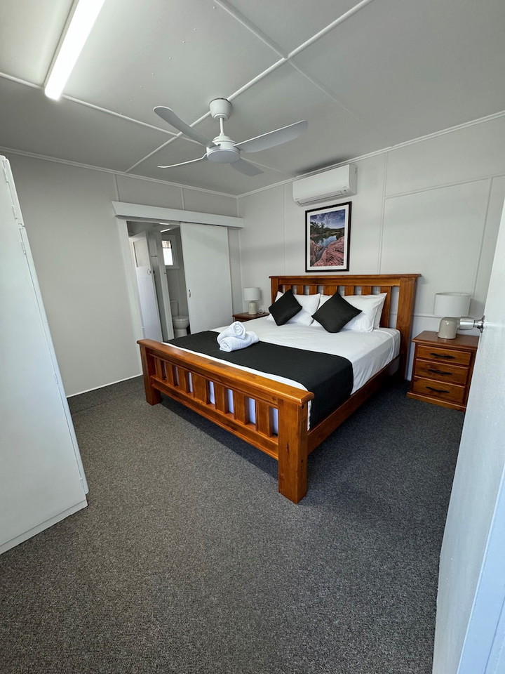 Essex Court - Townsville