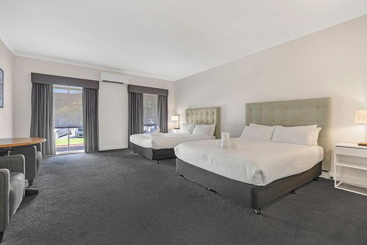 Caledonian Hotel Motel - Echuca