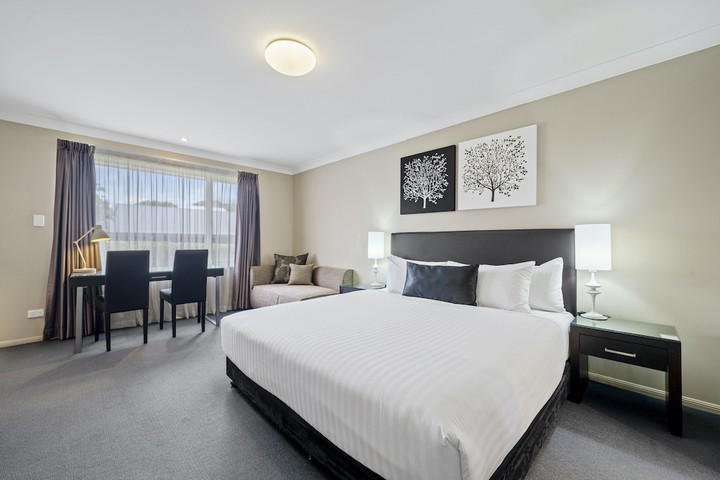 Ambassador On Ruthven - Toowoomba