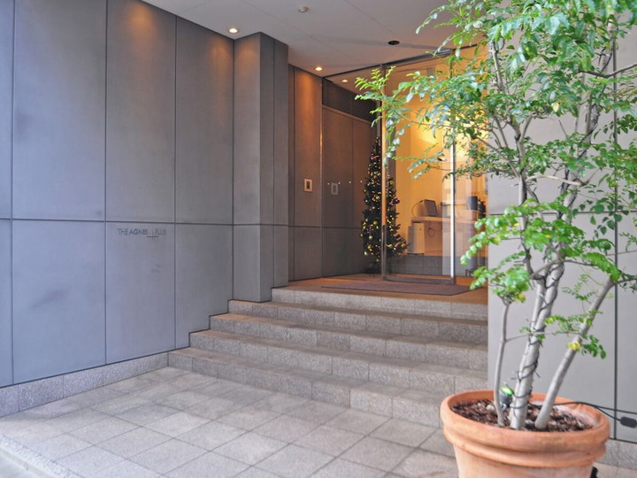 The Agneshotel Plus - Tokushima