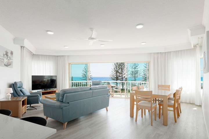 Grand Palais Boolarong Beachside Resort - Maroochydore