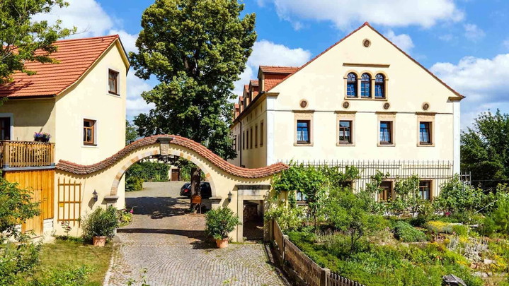 Landhotel Gut Wildberg - Sajonia