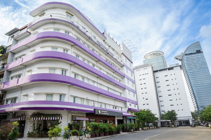 Aurea Delight Hotel - Nom Pen