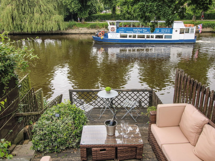 Riverbank - Shrewsbury