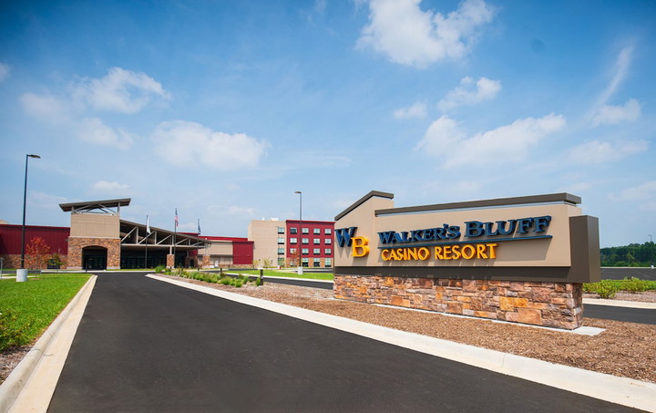 Walker's Bluff Casino Resort - Carbondale, IL