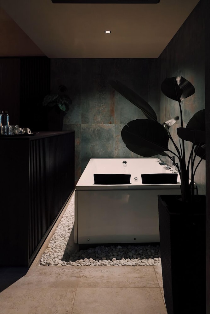 Hotel Palazzo Pepe - Naples