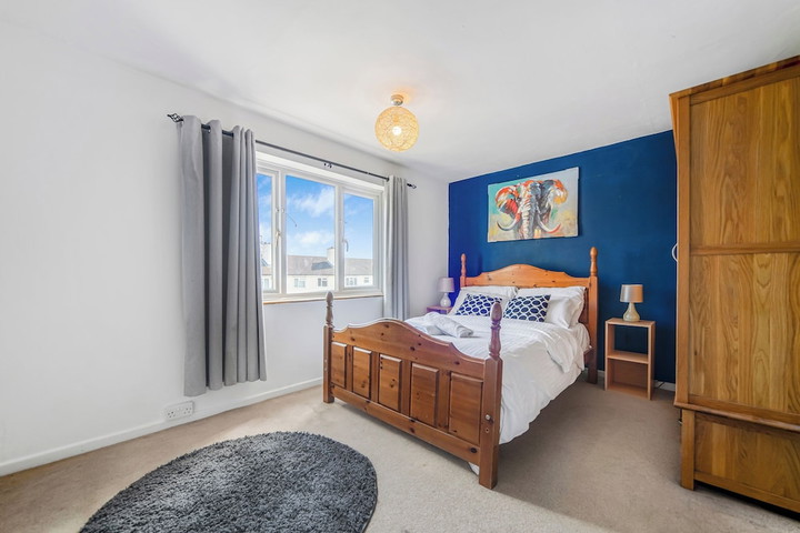 3 Bed Apartment Sleeps 5 - Brookes - Tv & Wifi - Oxford