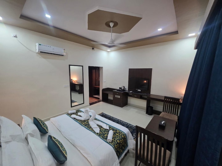 Aura Hills Pushkar By Kaya Hospitality - Pushkar