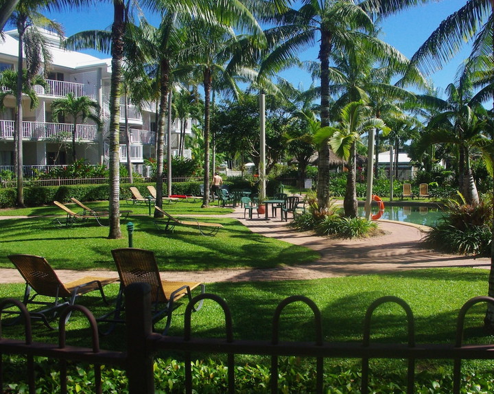Cairns Beach Resort - Cairns