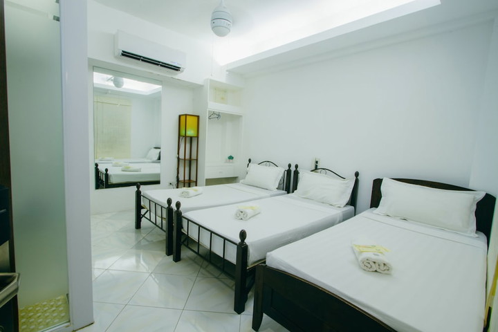 Jj Midcity Inn - Tabaco