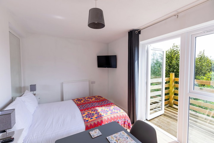 Glastonbury- Tor View- Accommodation - Glastonbury