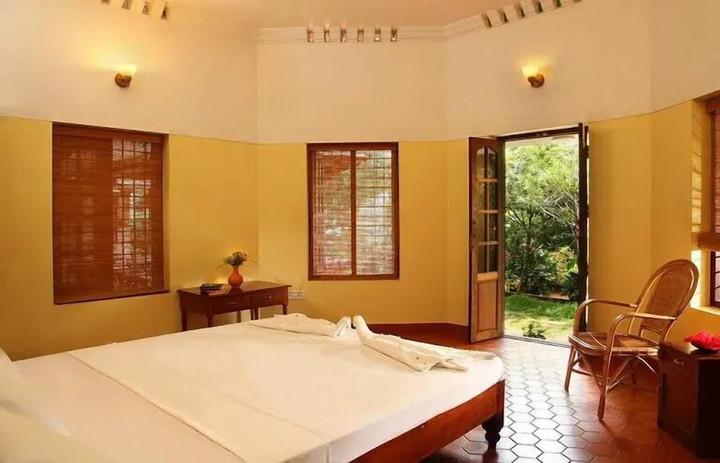 Amrutham Ayurvedic Village Resort - Thiruvananthapuram