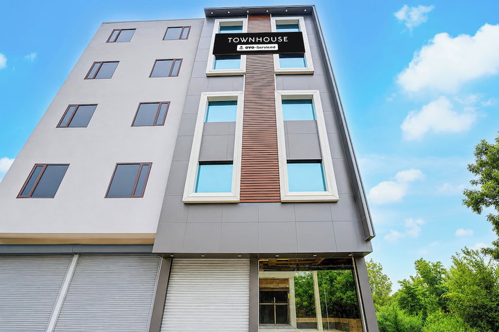 Townhouse Punjabi University - Patiala