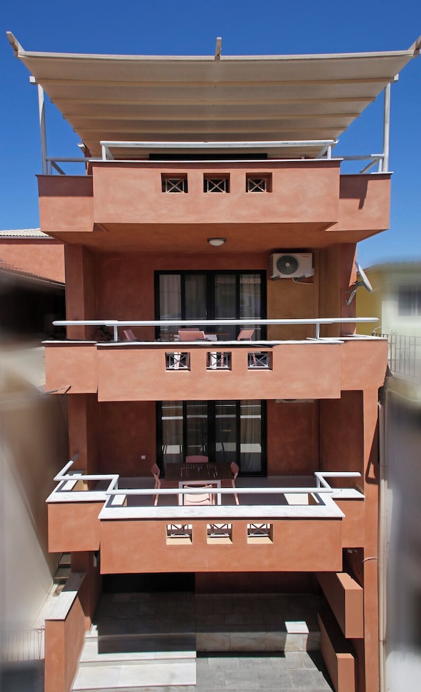 Come Si Deve City Apartments - Zakynthos