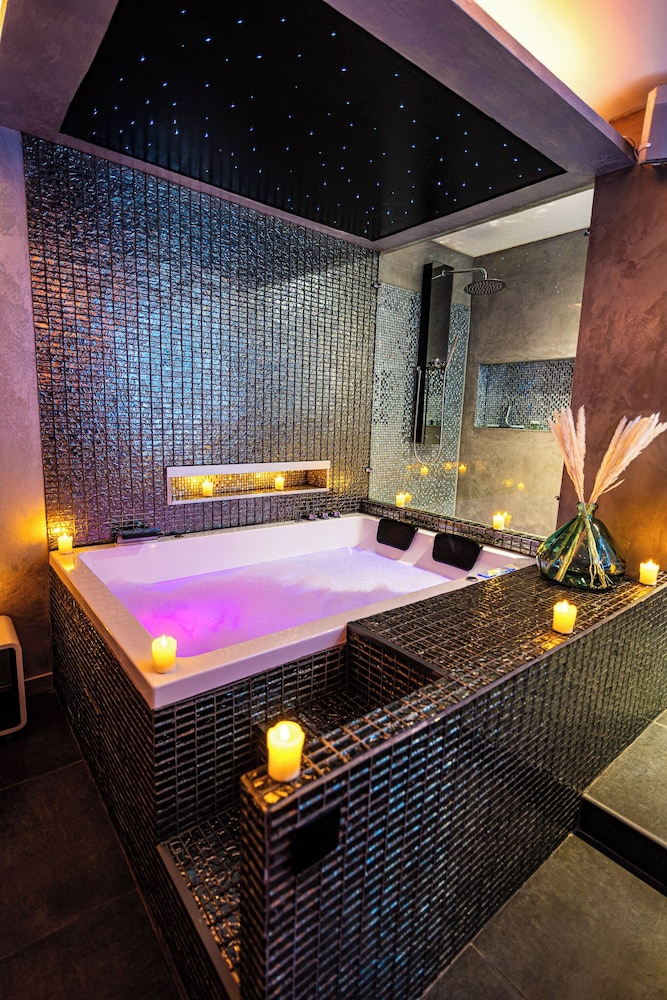 Suite Romantique - Narbonne