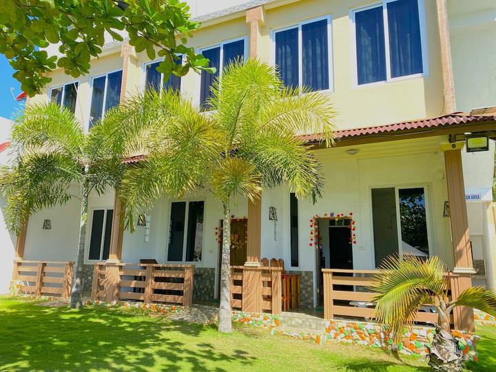 Oceanfront Beach Resort - Lazi