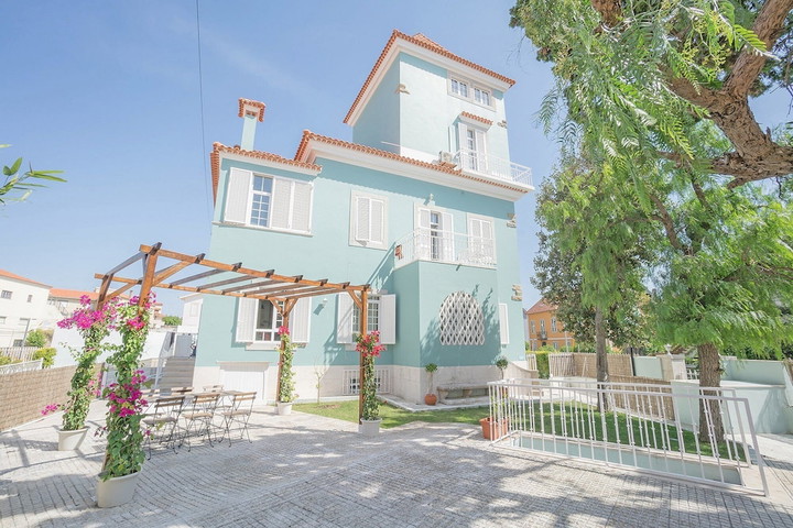 Impact Beach House - Portugal