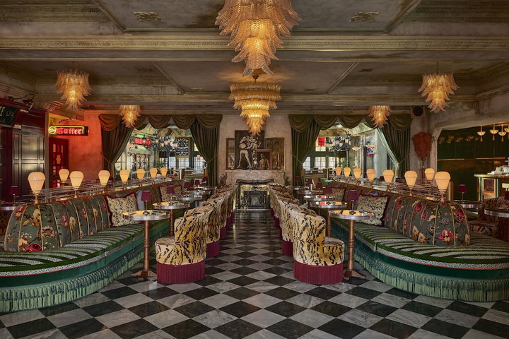 Lafayette Hotel & Club - San Diego, CA