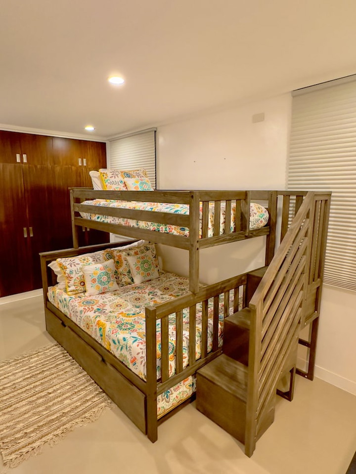 Adora's Place - Coron