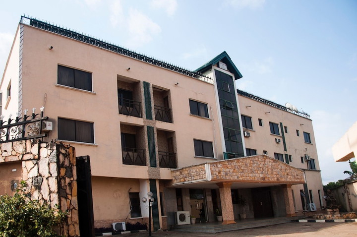 Alfoscar Hotel & Suites - Lagos